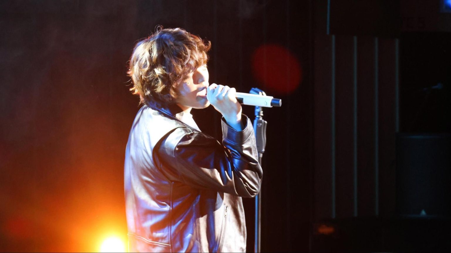 Before the Stage Lights: NIEL Delivers a Pre-Recording Performance for ...