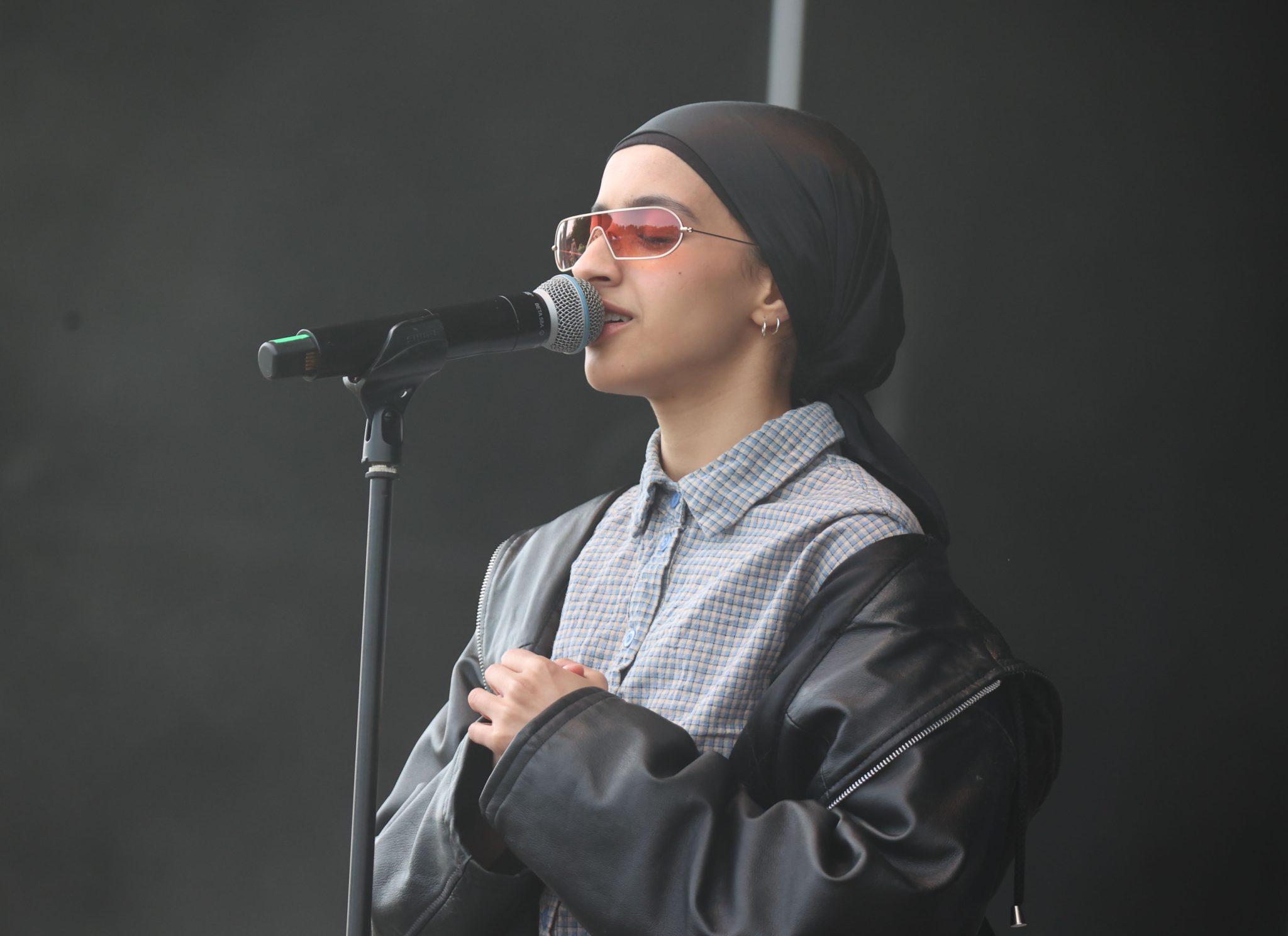 Yemeni Singer AmenA Emphasizes Humanity In Her Music - Rolling Stone MENA